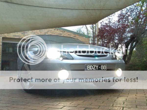 Anyone got pics of VY SS with VZ SSZ/Monaro CV8R Wheels